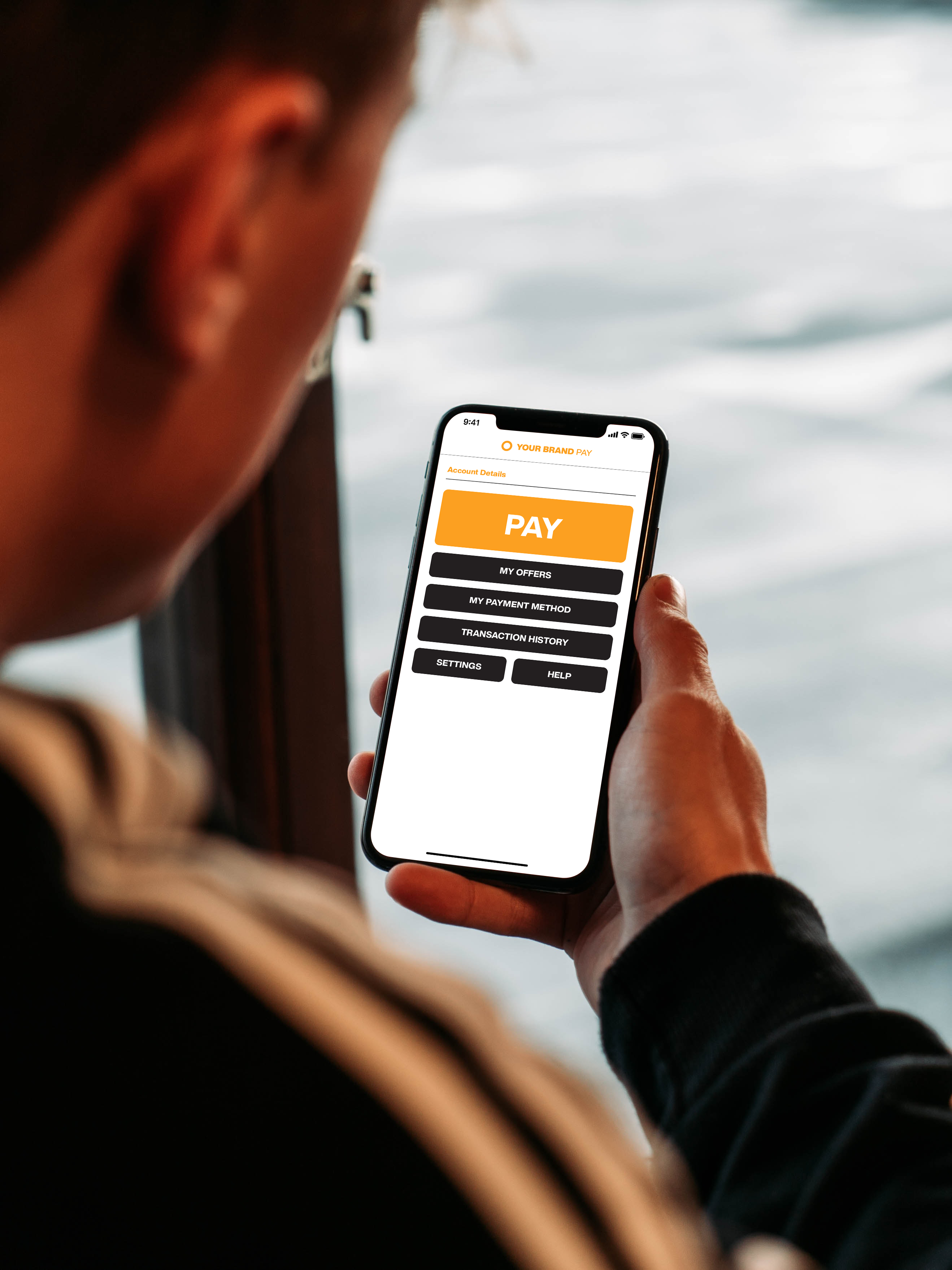 6 reasons to choose cashless payment systems over contactless payments